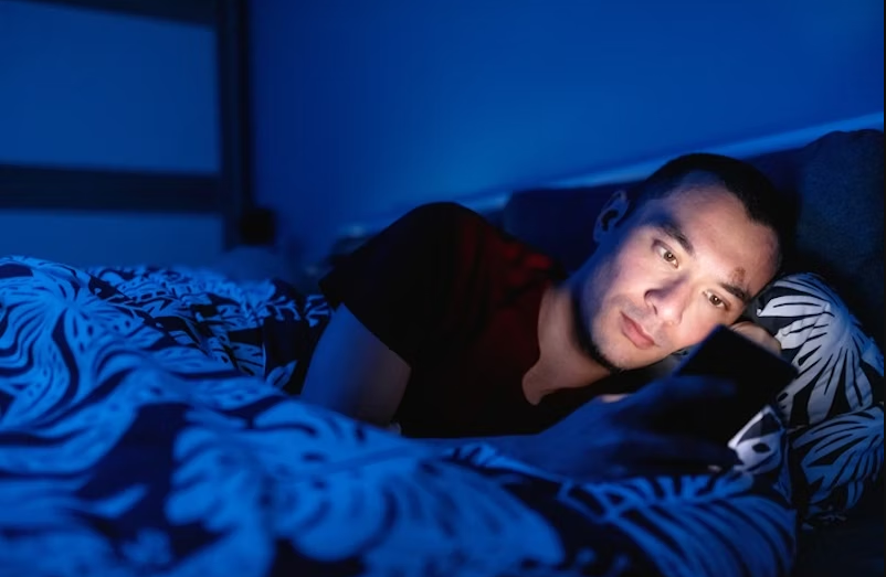 Revenge Bedtime Procrastination: The Habit That Keeps Us Awake Late At ...