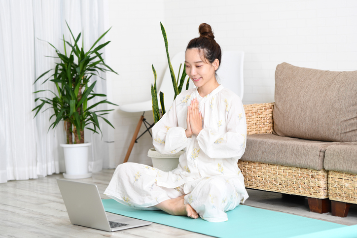 Asian Zen Interiors + a Sofa Bed With Storage | Ecosa Blog