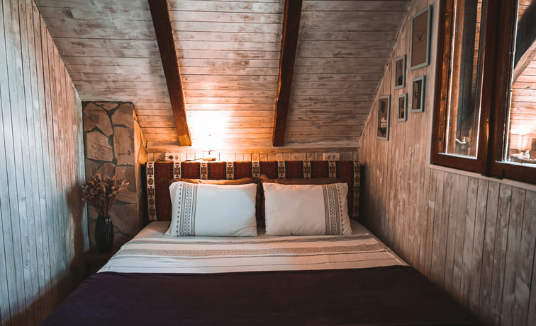 21 Rustic Bedroom Ideas for a Warm and Cosy Look | Ecosa Blog